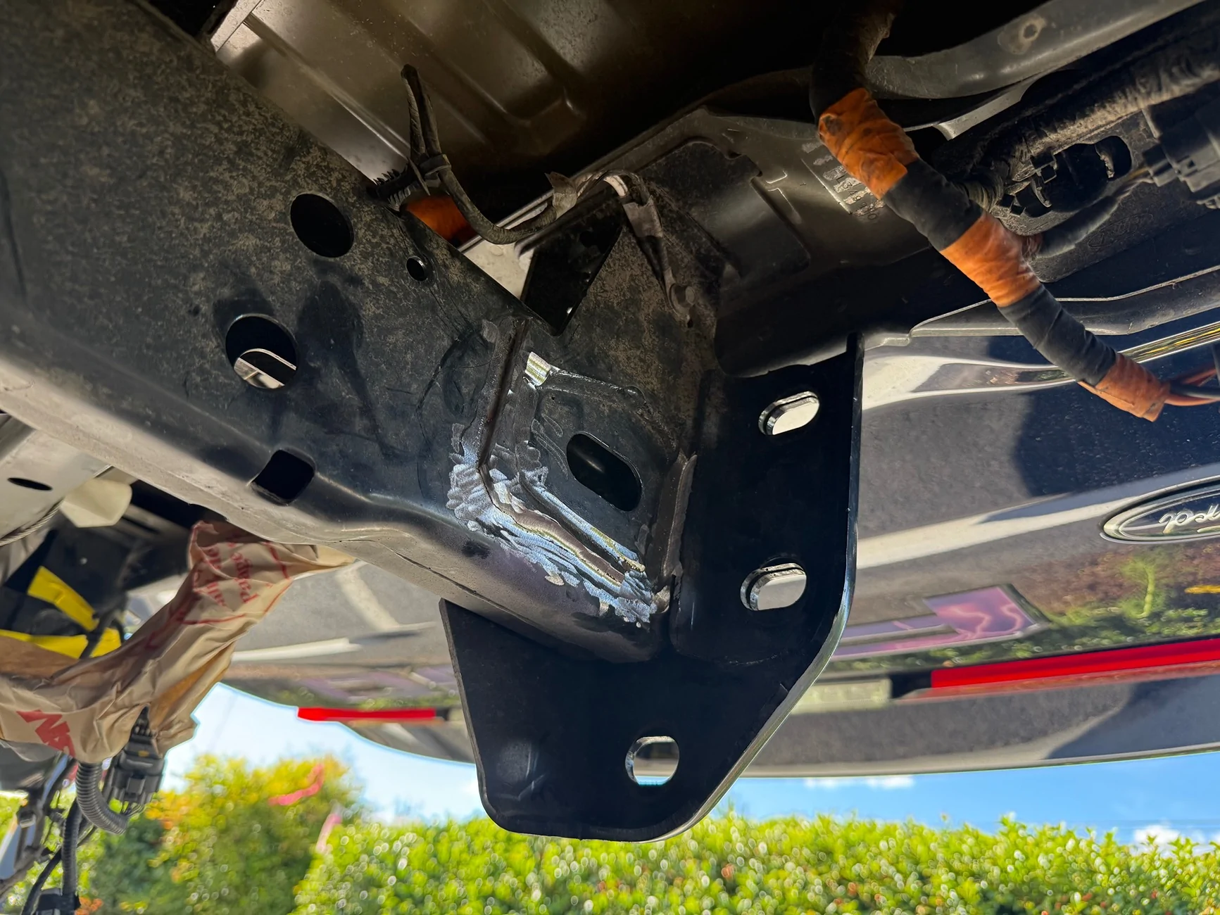 *F&S*GJW!QH Repair Shop - TOTAL LOSS for my '23 Lariat over a CRACK ...