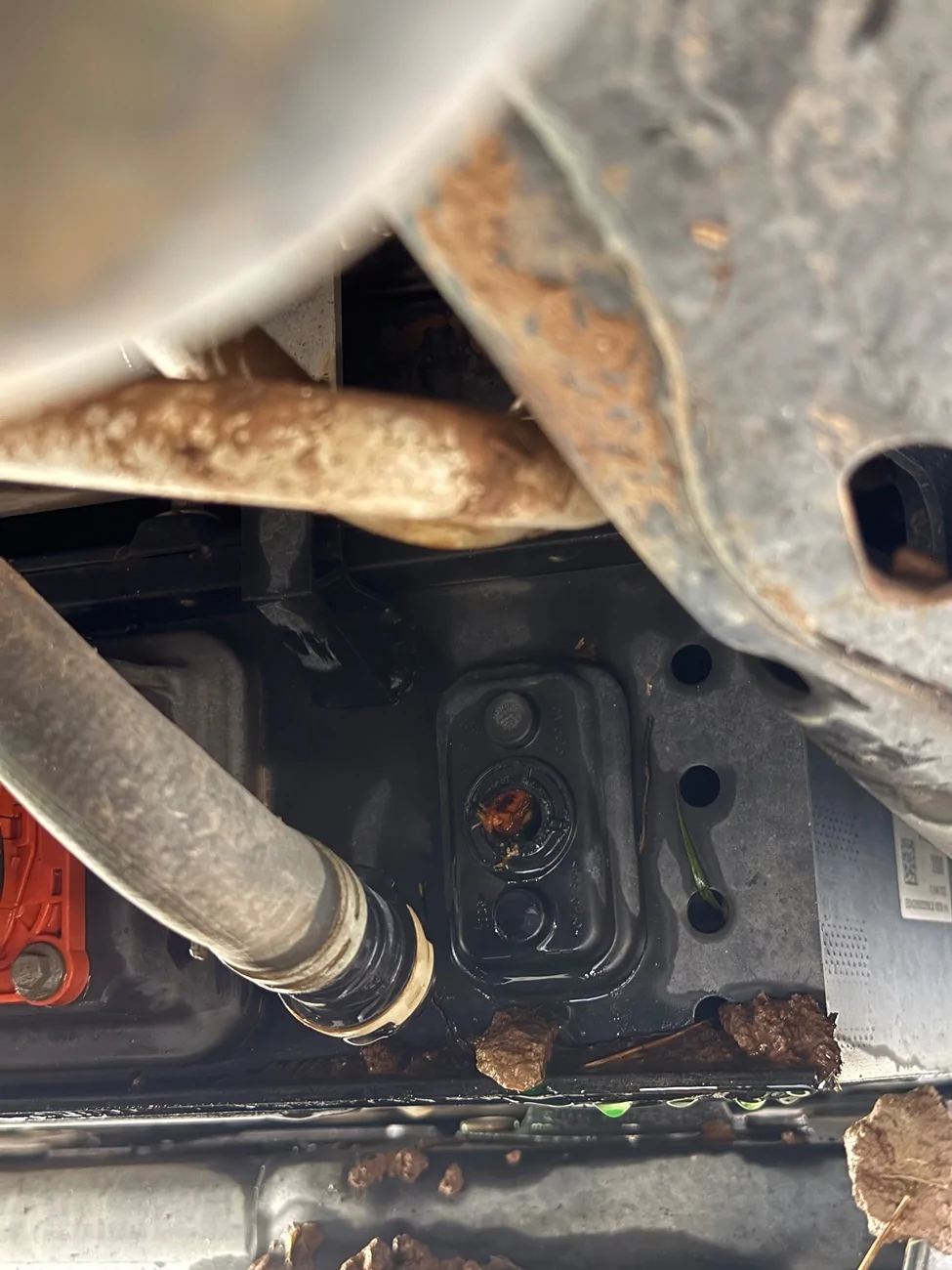 Battery coolant connector/fitting broken/snapped leaking | Ford ...