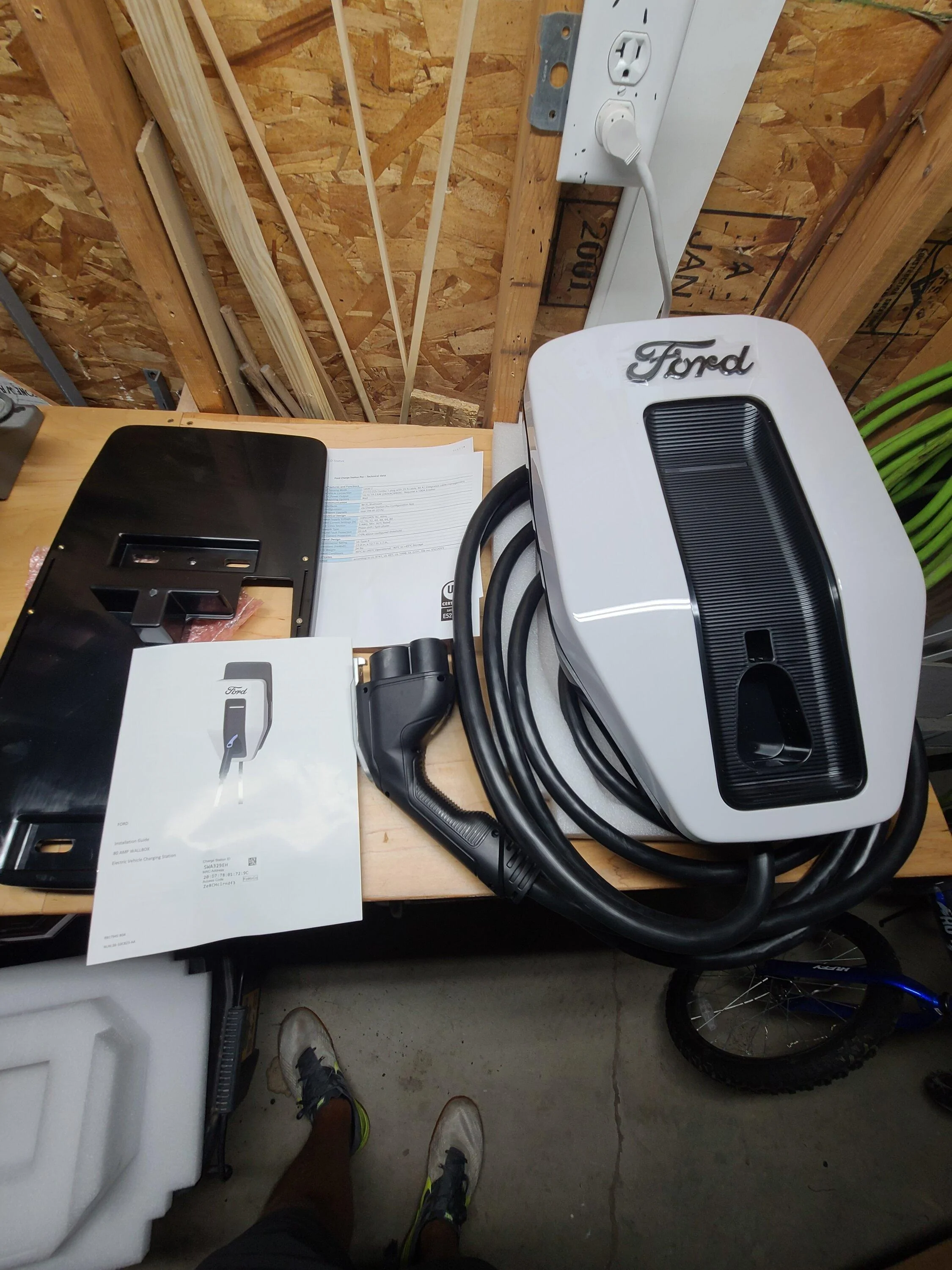 Rhode Island - charge station pro for sale just opened to look at still ...